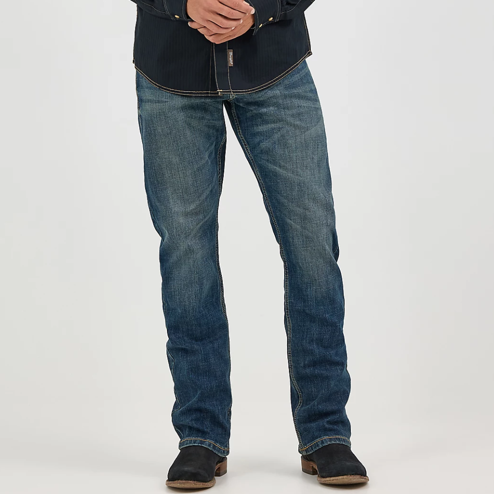 Men’s Wrangler Retro® Slim Fit Bootcut Jean – Medium Wash – RONNINGS