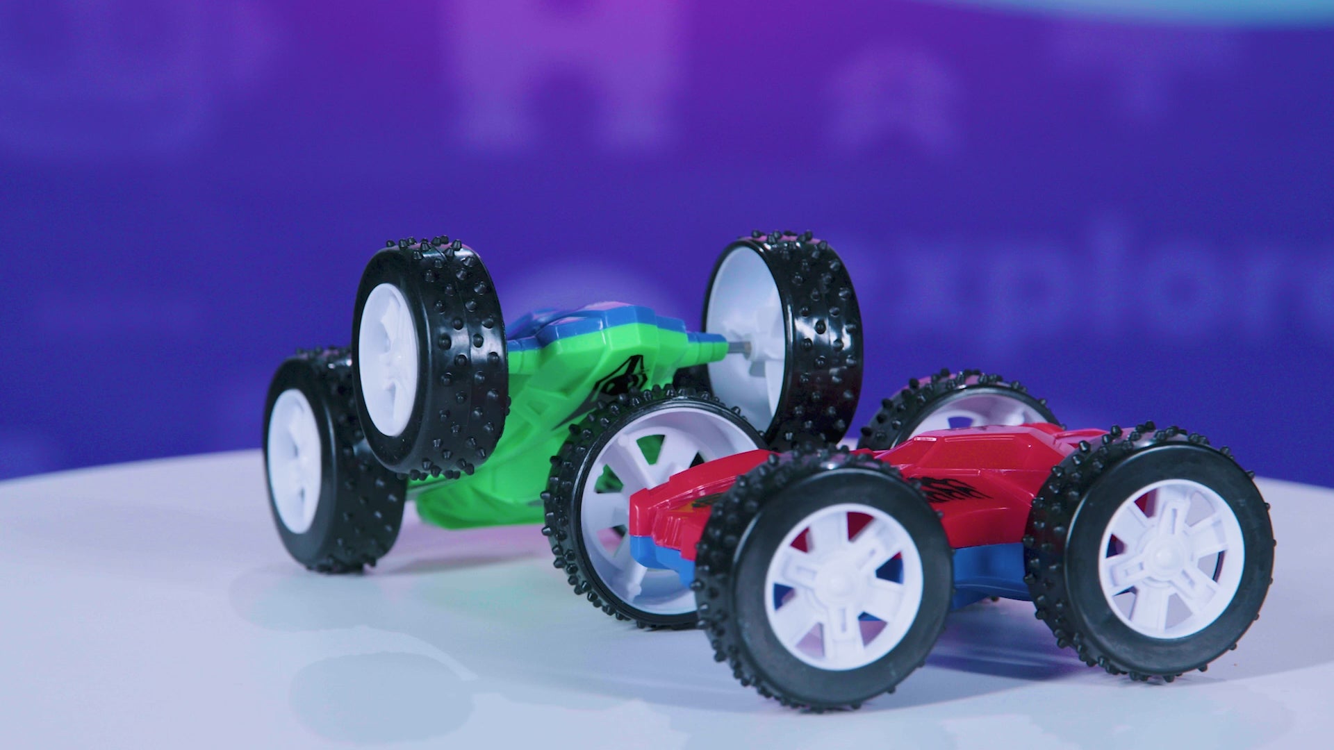 Friction-Powered Flip Car Toy – All-Terrain Stunts and Endless Racing ...